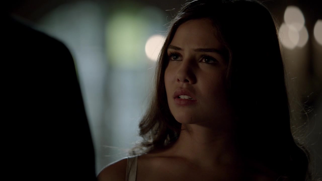 1.03 Tangled Up in Blue - 1021 - SciFi/Fantasy Screencaps